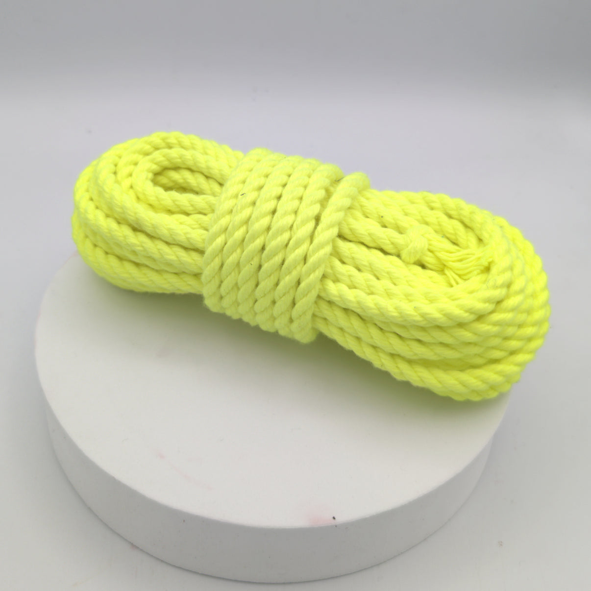 POSH Rope - 3 Strand Spun Polyester Bondage Rope - Synthetic Hemp - 6mm ...